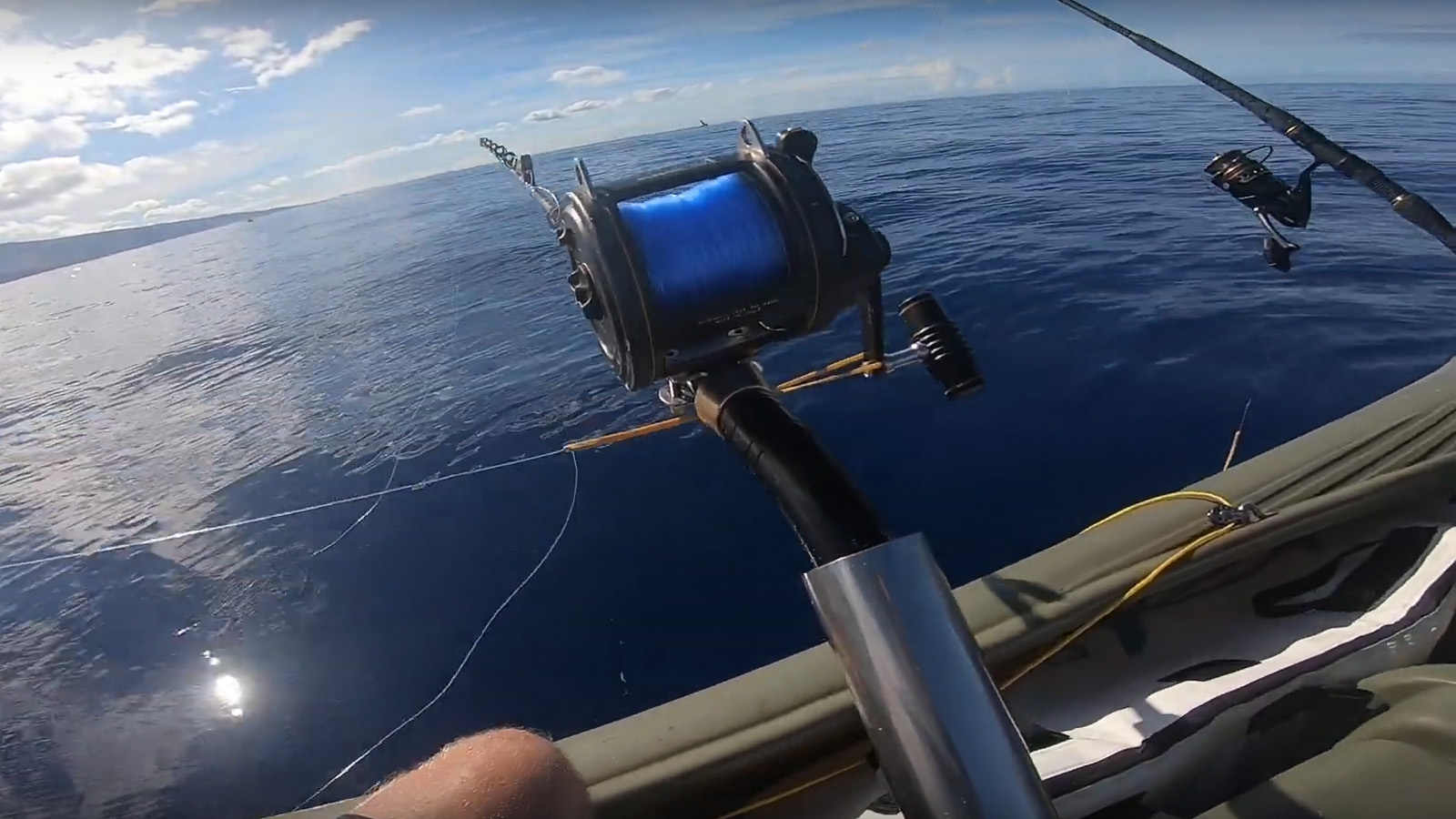 Live baiting for pelagic fish on a Wavewalk S4 – STABLE KAYAKS AND ...