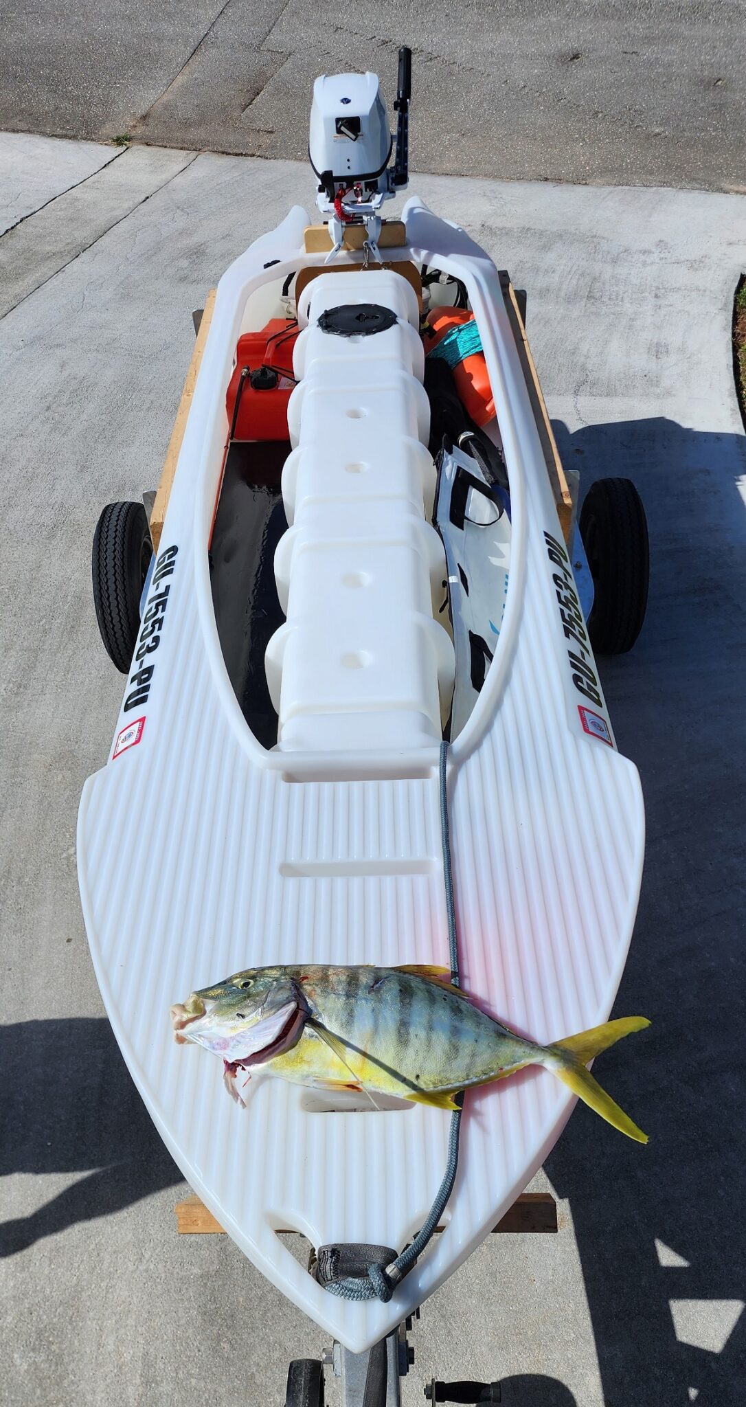 First tandem spearfishing trip in my white S4 microskiff, Guam – STABLE ...